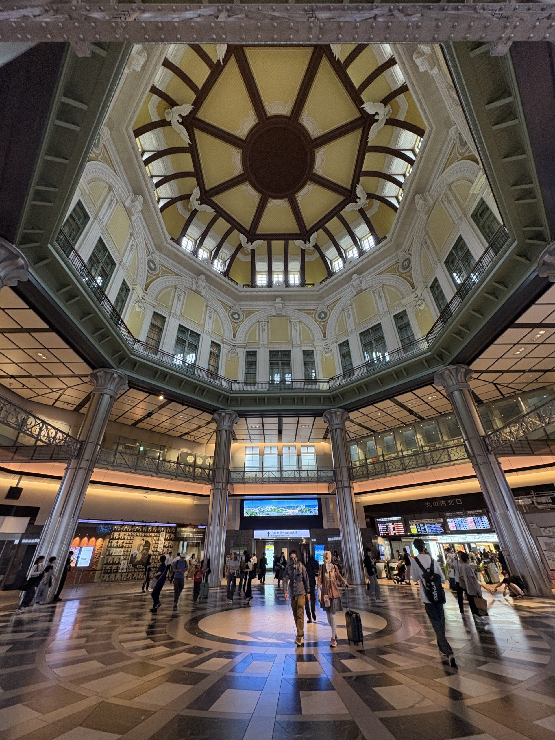 「藤田嗣治 絵画と写真」展 東京ステーションギャラリー - andna 非営利型株式会社